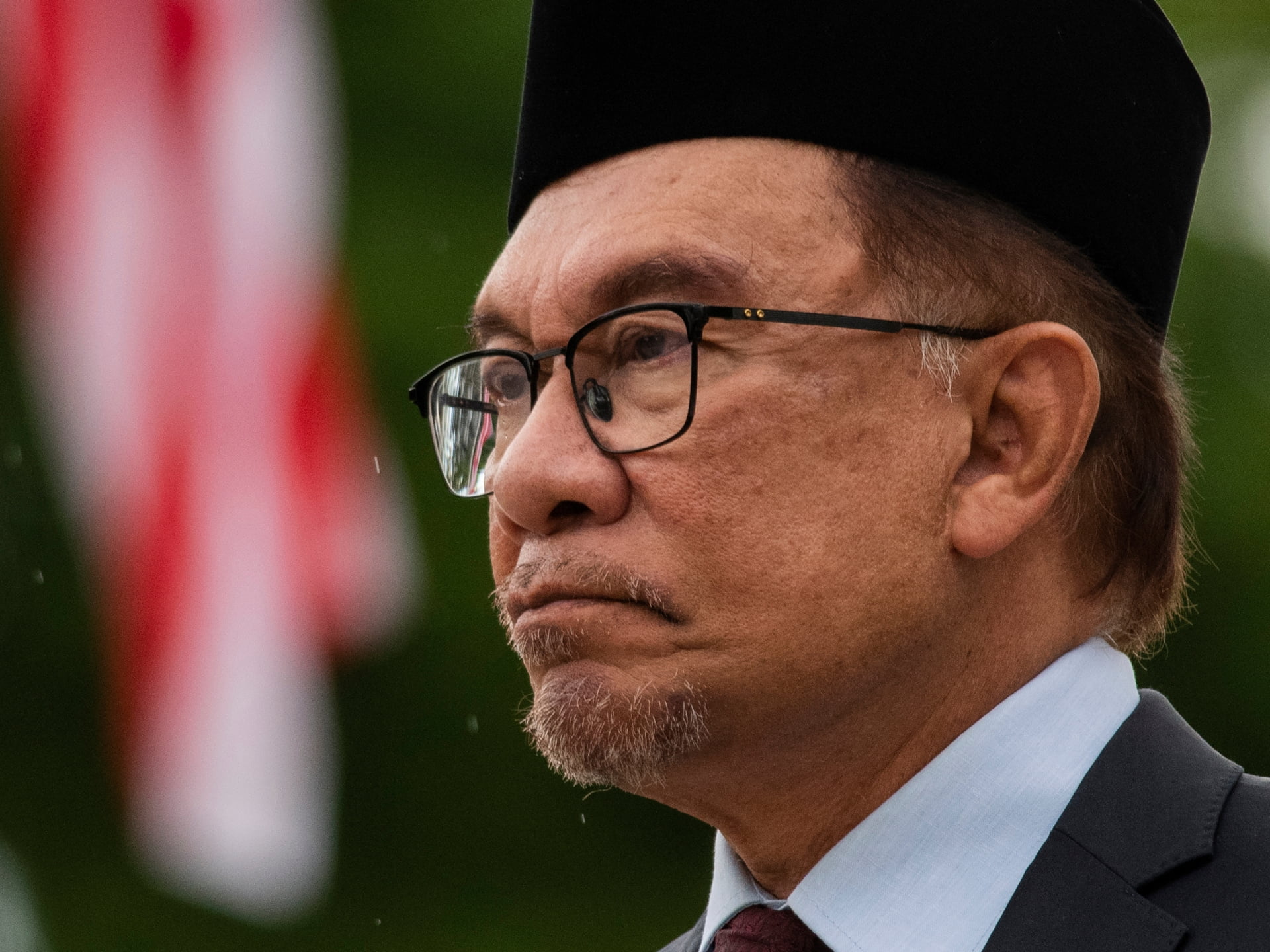 Anwar Ibrahim din Malaezia se află într-o călătorie în China - Jurnalul ...