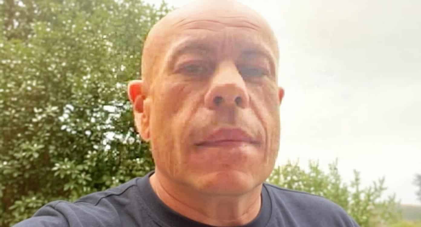 Mort în Hyde Park la 45 de ani, după 3 săptămâni. Venise pentru fiul ...